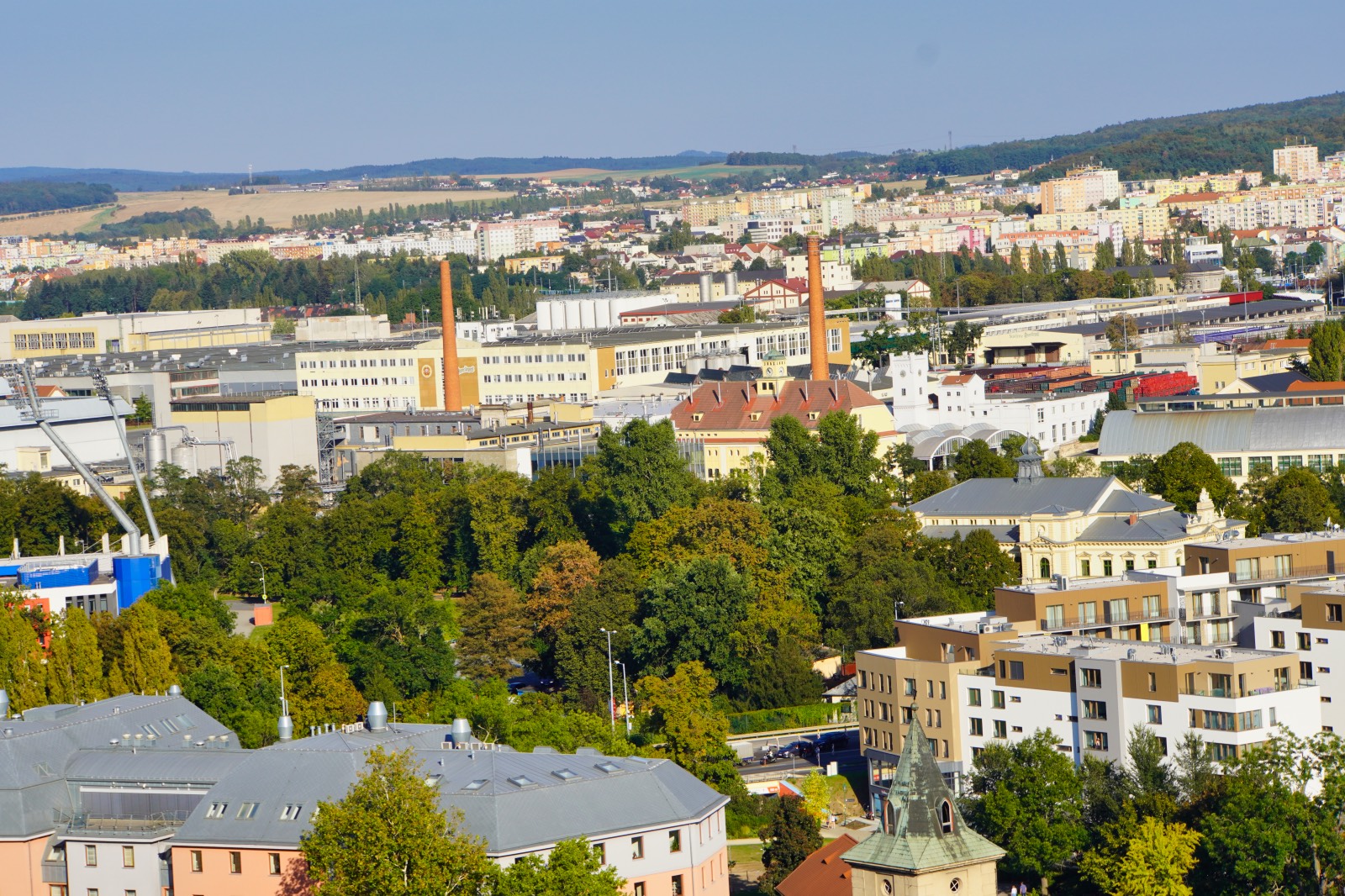 Platz der Republik in Pilsen - im Herzen der Stadt unterwegs