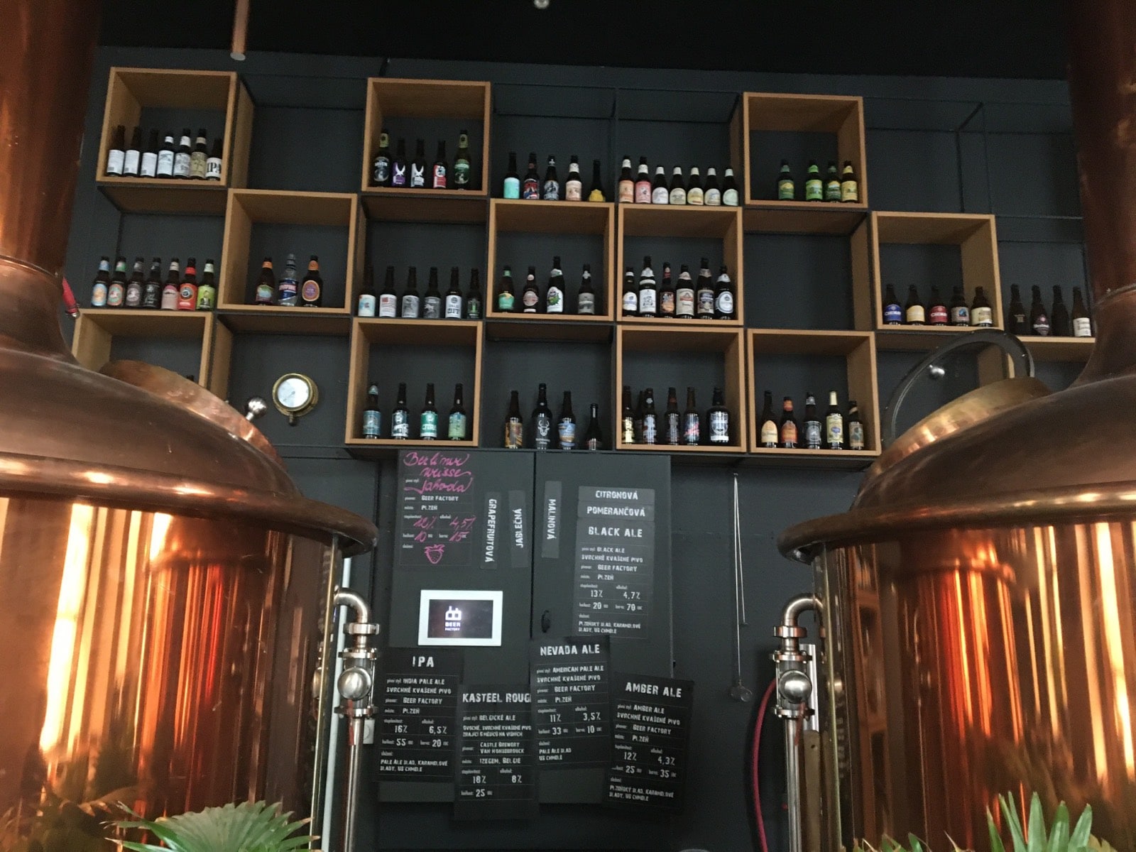 Bier in Pilsen: vom Pilsner Urquell bis zum Raven Beer